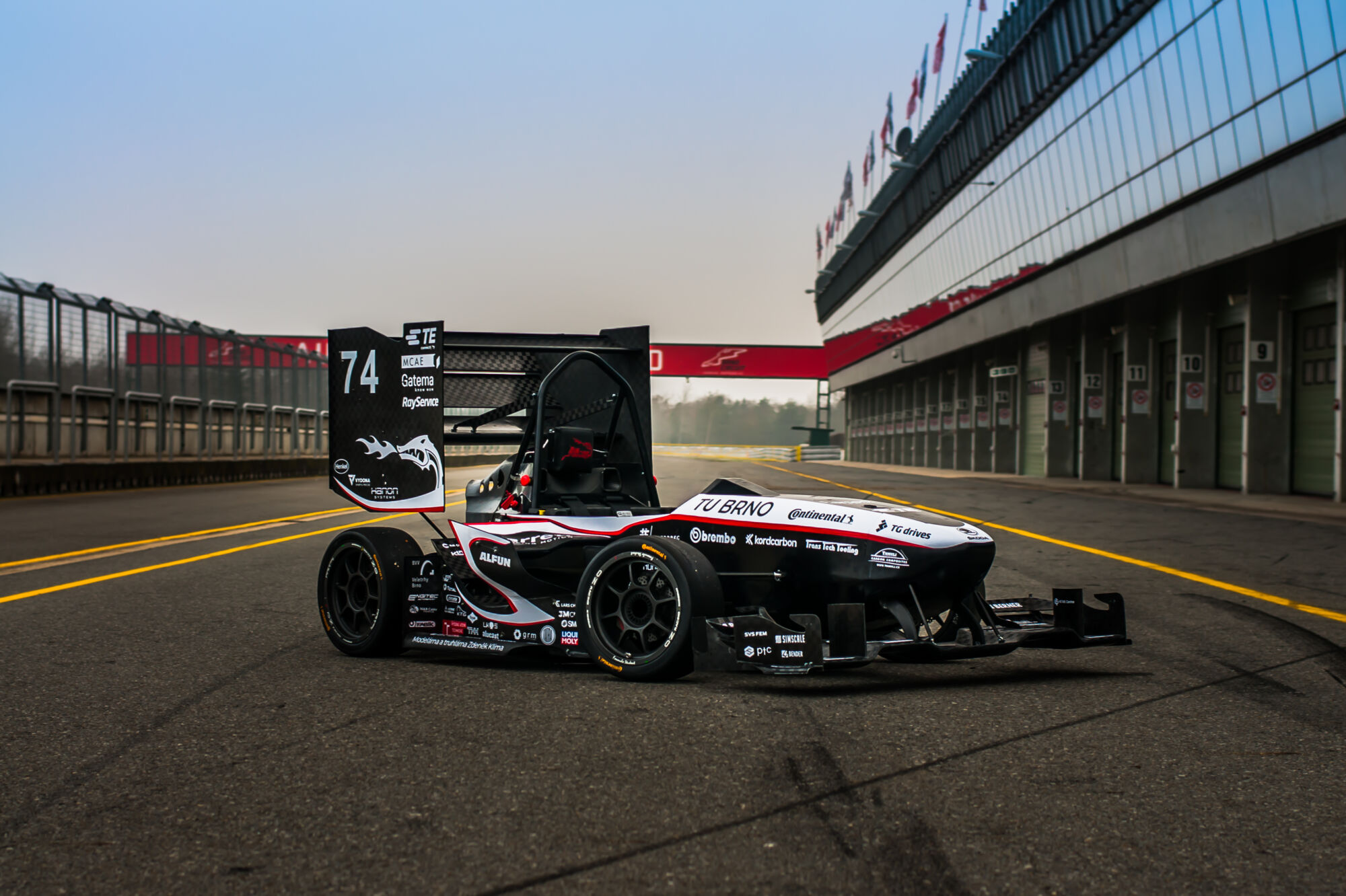 What’s new in Dragon X - tubrnoracing.cz